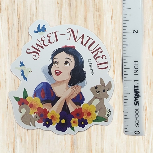 Disney | Art | 51015 Snow White Disney Vinyl Sticker | Poshmark